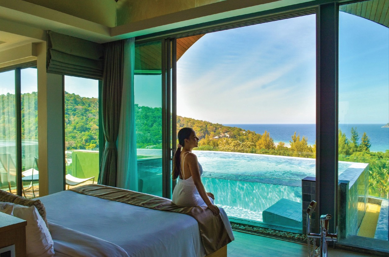 Crest Resort & Pool Villas | 5 Star Luxury Resort in Patong